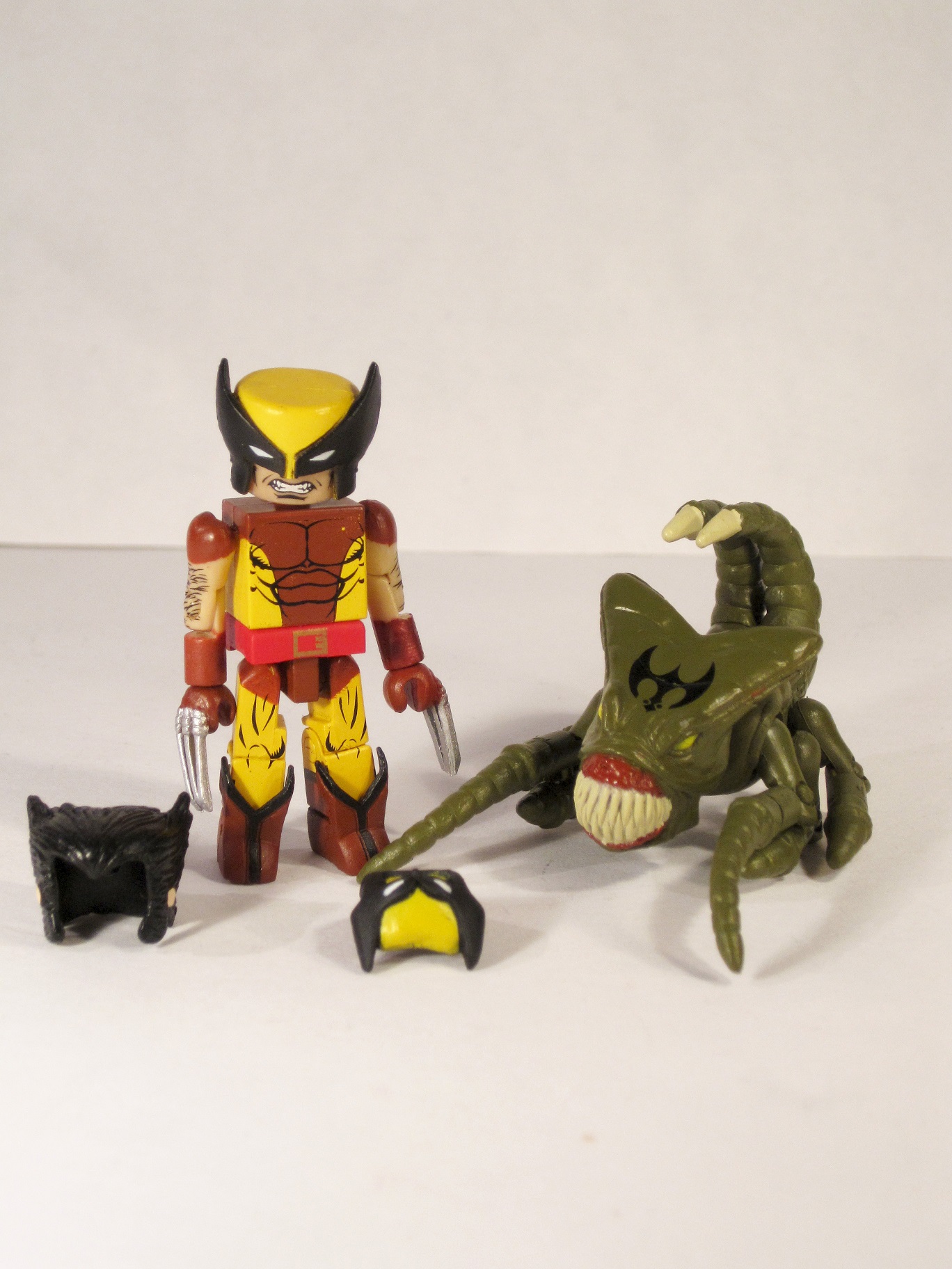 #0263: Wolverine – Brown Costume, Woverine – Brood-Infected, & the ...