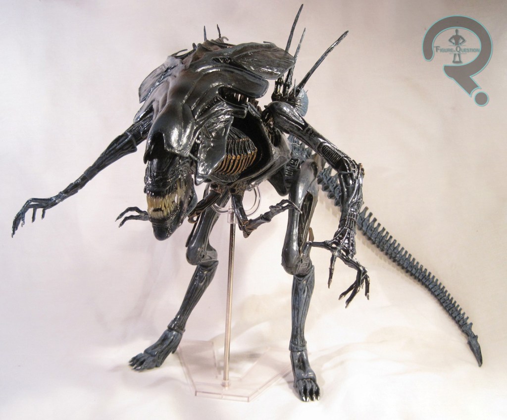 #0438: The Alien Queen | The Figure In Question
