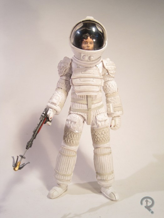 #0613: Ripley – Compression Suit | The Figure In Question