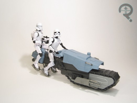 #2226: First Order Driver & Treadspeeder | The Figure In Question
